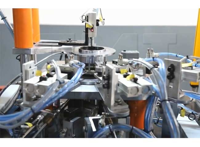 Brushless Direct Current Motor Stator Winding Machine By Wire Nozzles